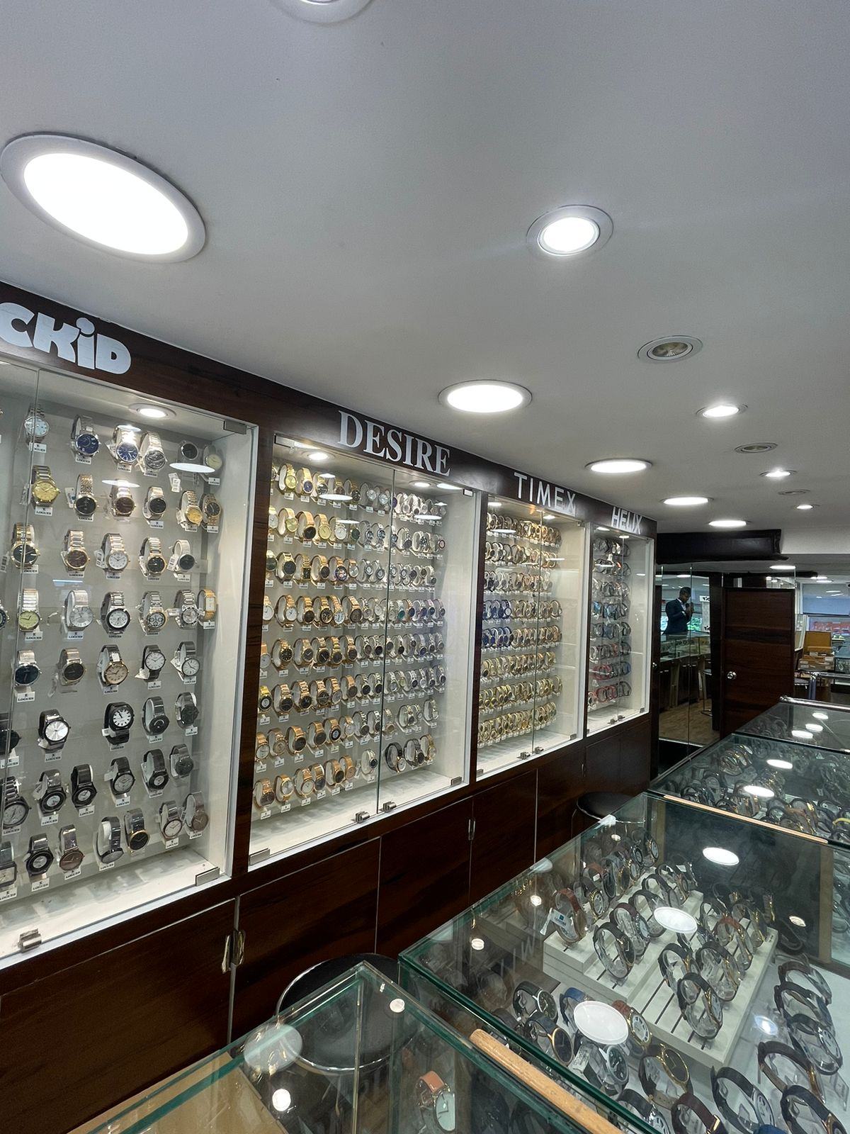Best Luxury Watch Store in Chembur | Just In Time