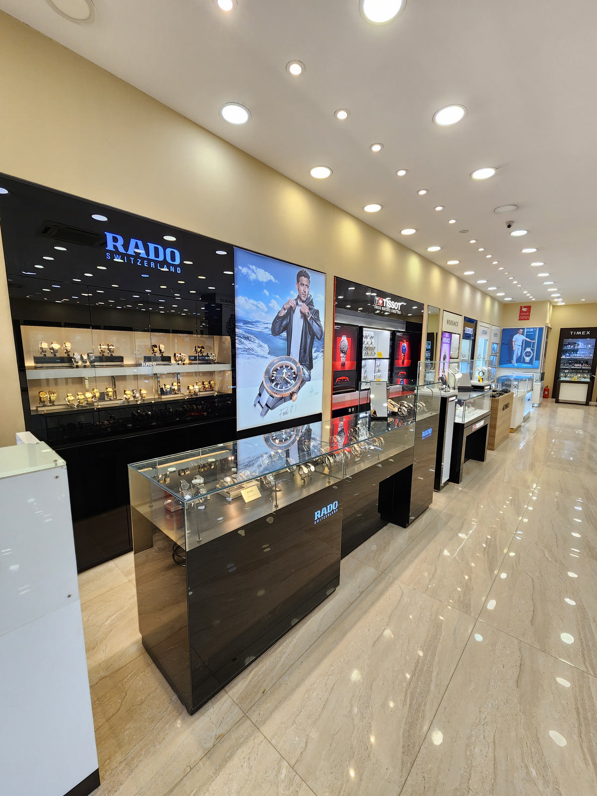 Best Luxury Watch Store in Crystal Mall | Just In Time