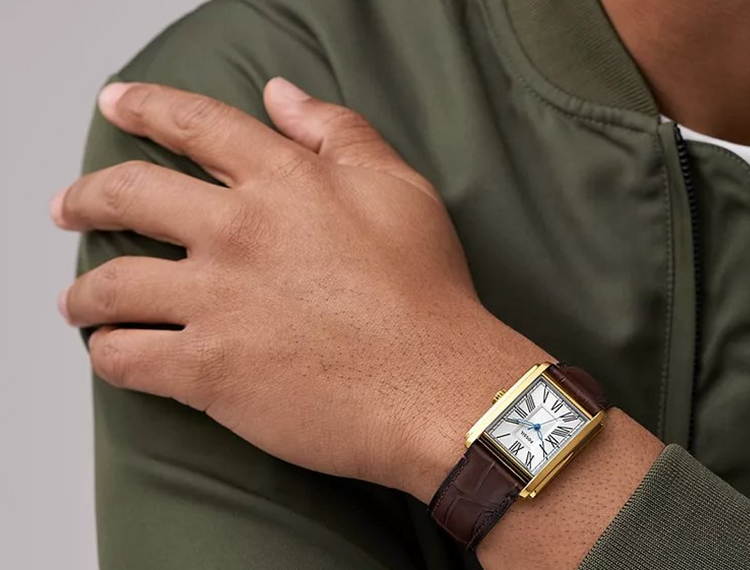 Small Watches for Men: Subtle Elegance - Just In Time