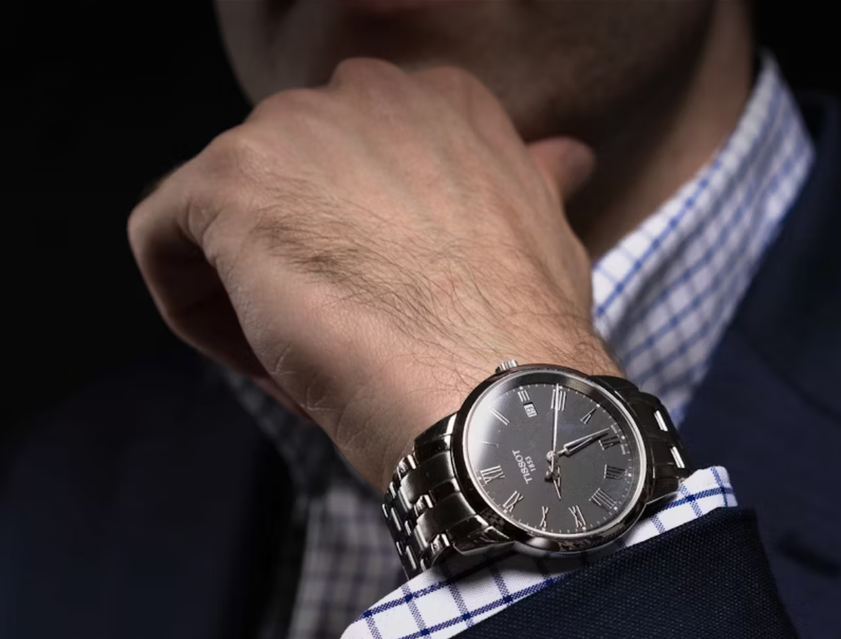 Top 10 Solar Watches for Eco-Friendly Timekeeping - Just In Time